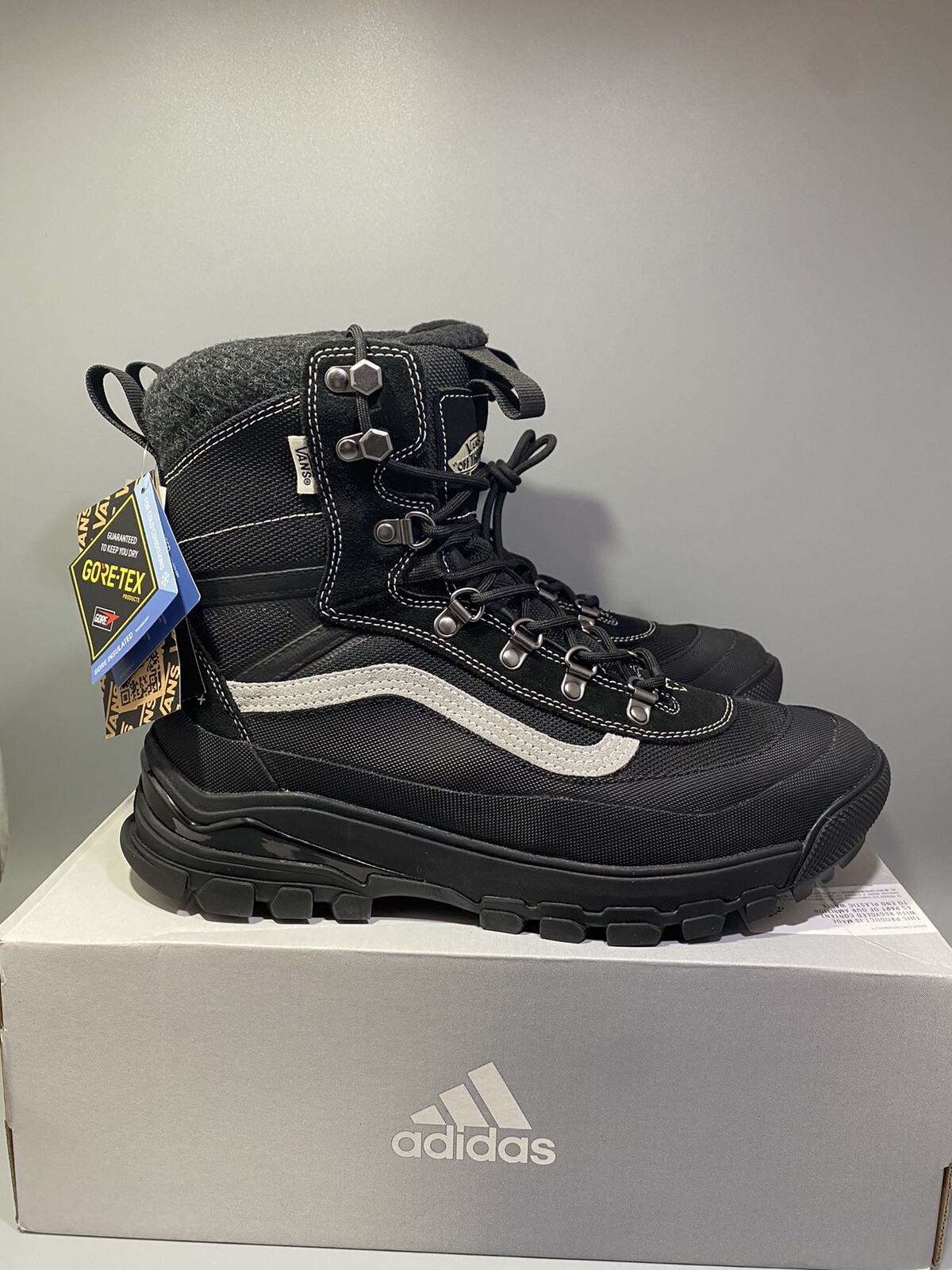 VANS Snow Kicker Gore-Tex MTE-3 Black grey Mens snow Boots waterproof ...