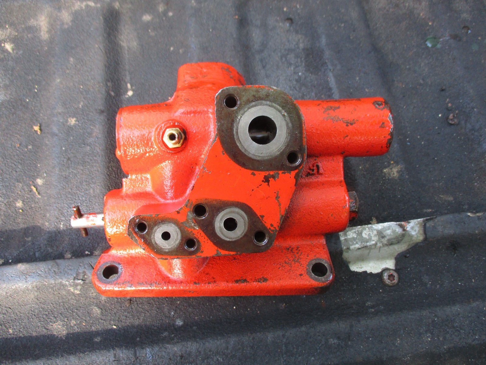 1976 1370 CASE DIESEL FARM TRACTOR HYDRAULIC VALVE FREE SHIPPING | eBay