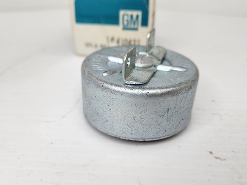 NOS OEM GM Gas Cap 1971 1972 1973 74 GTO 442 Buick GS Chevelle Firebird ...