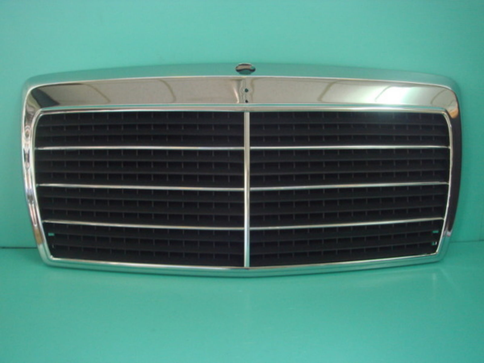 W124 1985-1993 GRILLE/GRILL ASSAY 7MD CHROME/GRAY for Mercedes-Benz | eBay