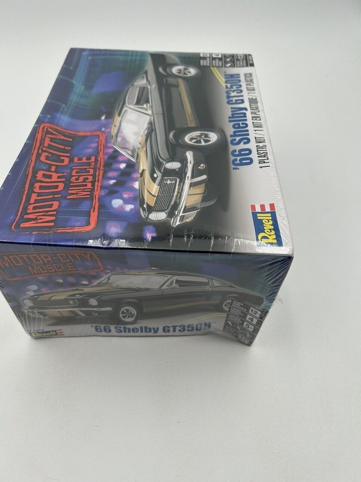 Revell Motor-City Muscle '66 Shelby GT3250H 1:24 Scale Model Car Kit ...