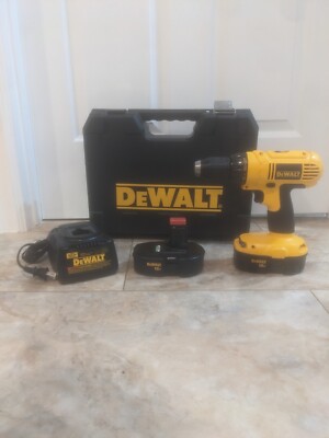 Dewalt DC970 Cordless 18 Volt Drill Driver Charger TWO Batteries Case ...