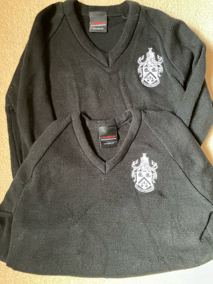 Shiplake College school Uniform Bundle year 7 & 8. Fit 1.45 - 1.55m ...