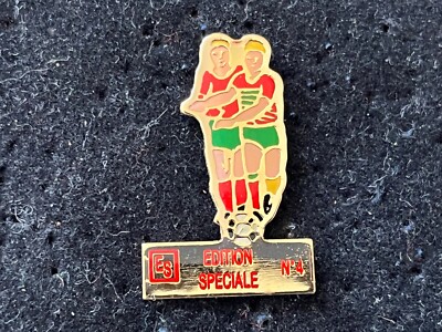 g PINS PIN ENAMEL FOOTBALL SOCCER FOOT PRESSE EDITION SPECIALE | eBay