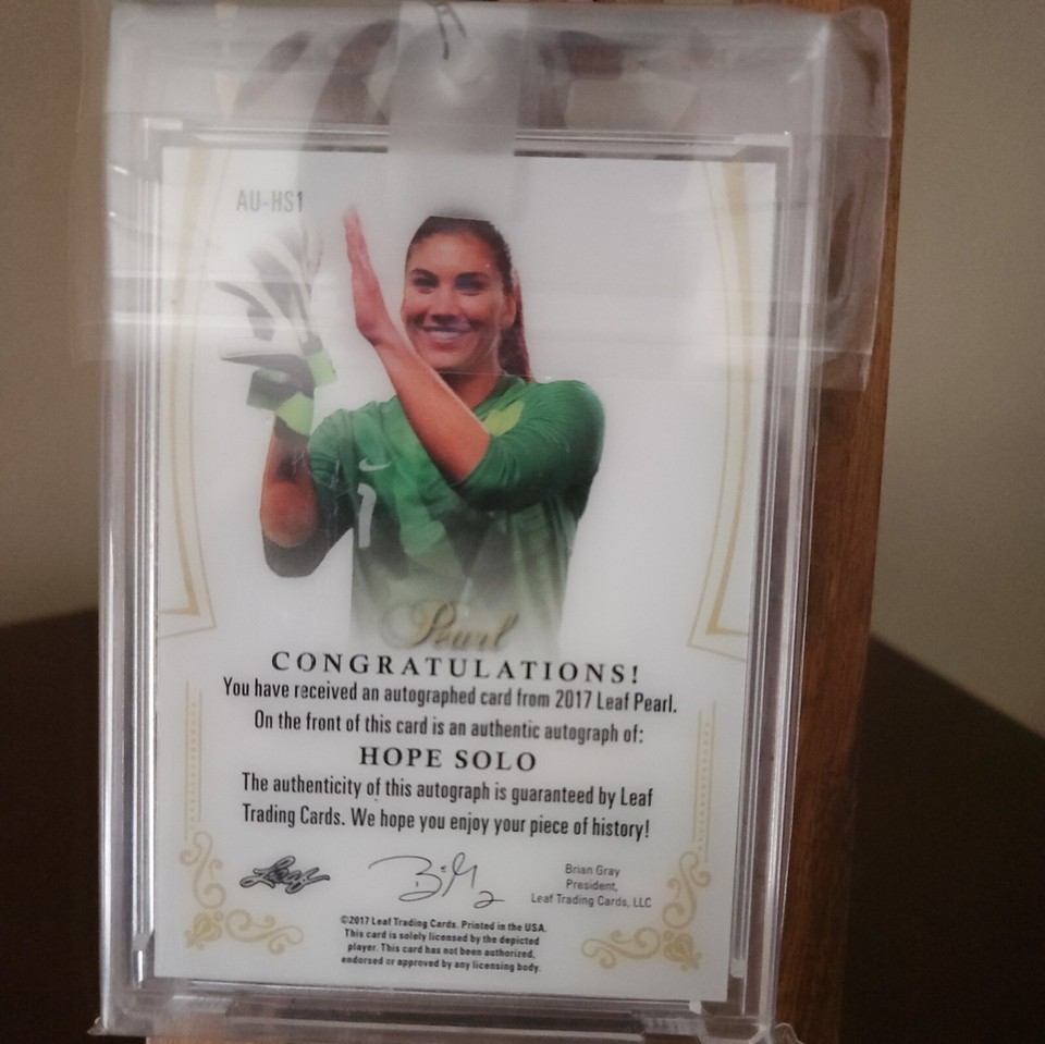 Hope Solo 2018-19 Leaf Pearl Autographed 2/10 | eBay