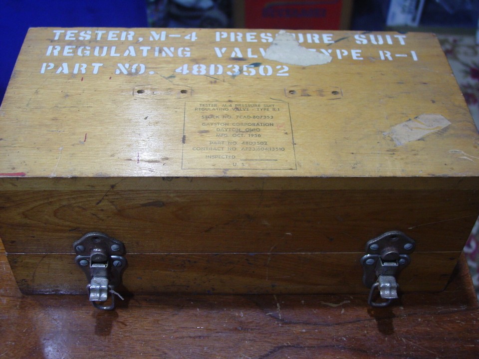 Gayston USAF Pressure Suit Tester Original Wood Box Instrument Bomber ...