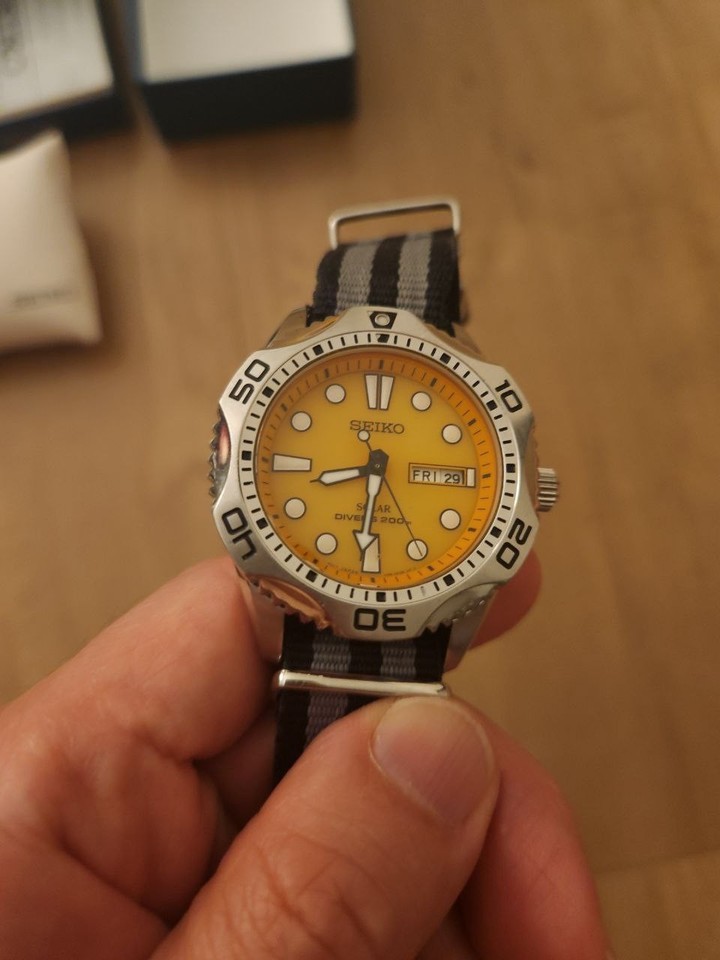Seiko Prospex SNE109 Solar Diver’s 200m Watch - Original Box & Papers | eBay