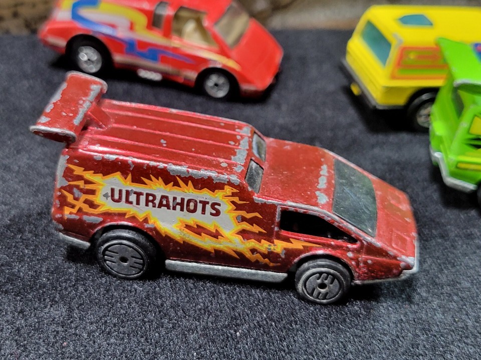 Lot Of 4 1970s Mattel Hot Wheels Vans Spoiler Sport Street Scorcher Van ...