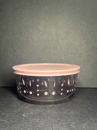 Pyrex 4 Cup Easter Bunnies Glass Storage Bowl w/ Pink Lid | eBay