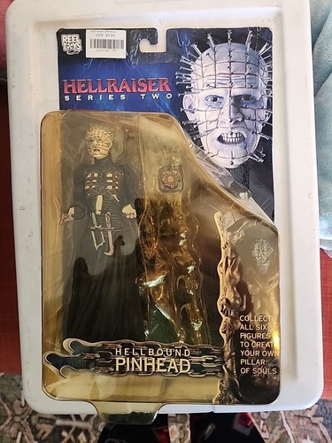 Hellraiser Series 2 Hellbound Pinhead Action Figure Reel Toys Neca 2003 ...