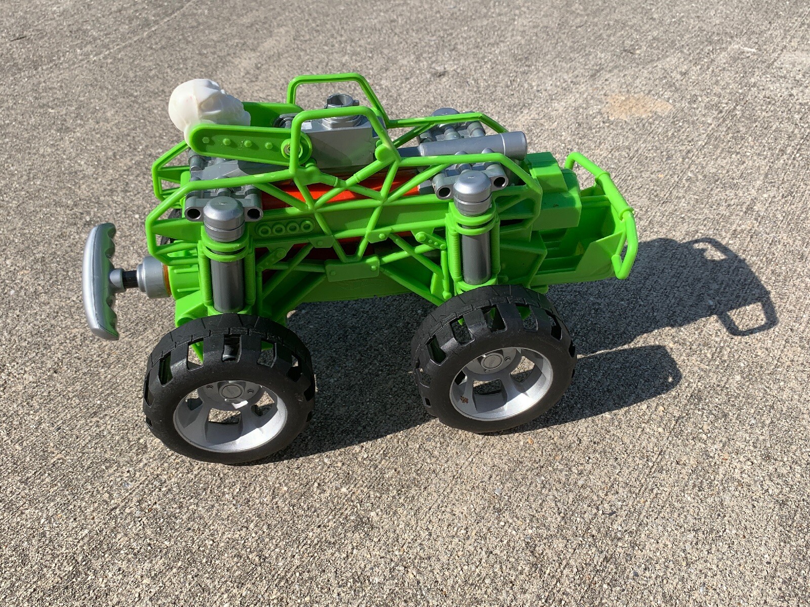 MONSTER TRUCK Skeleton Crew Head Little Boy Play Toy Fun for Hours RARE ...