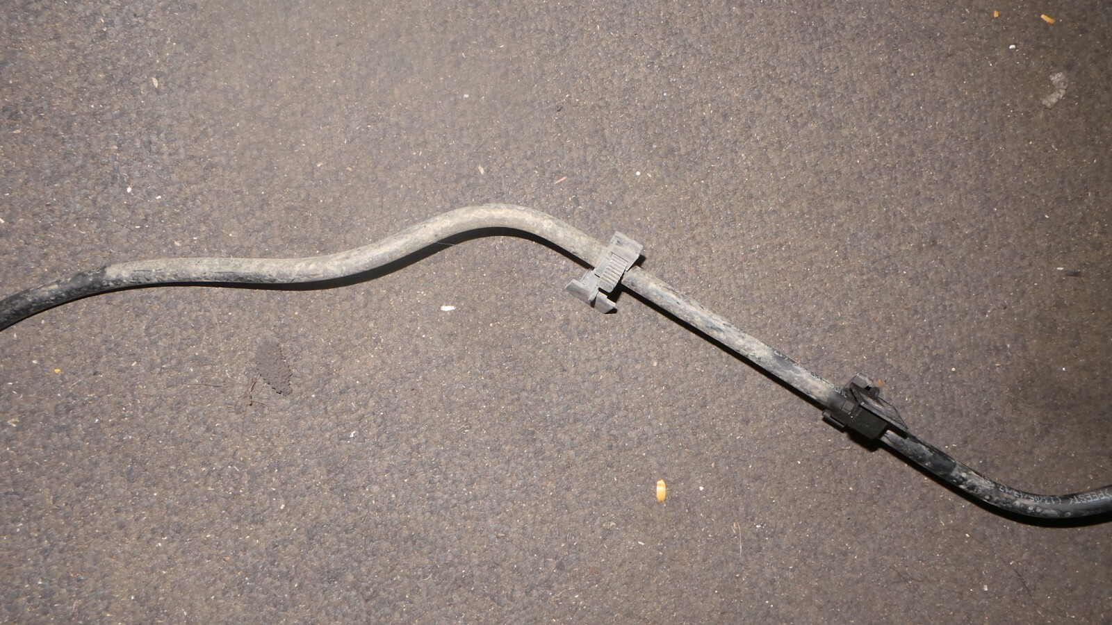 Ford Focus pipe 1.0 Petrol Engines Brake Servo Vacuum Hose 1829616 2011 ...