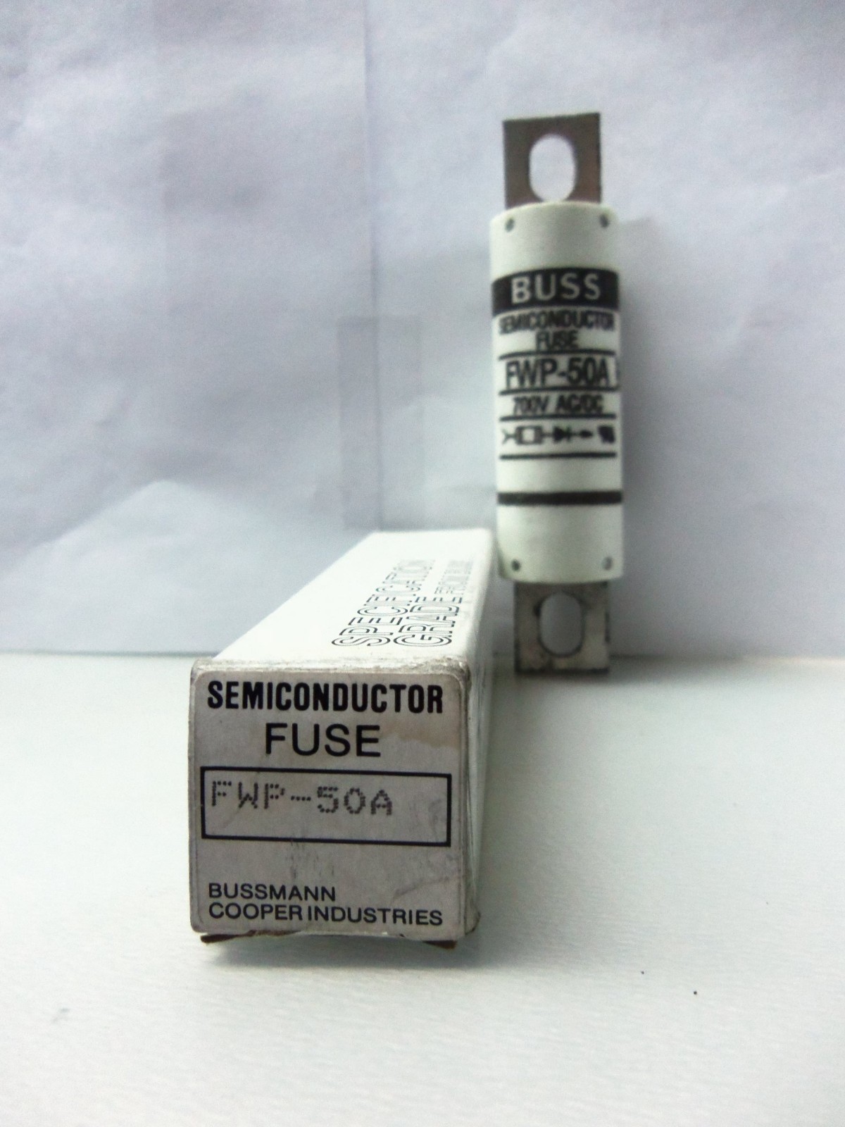 New Bussmann FWP-50A 50 Amp Semiconductor Fuse 700 Volt NIB | eBay
