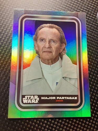 2023 Topps Star Wars Flagship RAINBOW FOIL Parallel Card MAJOR PARTAGAZ ...