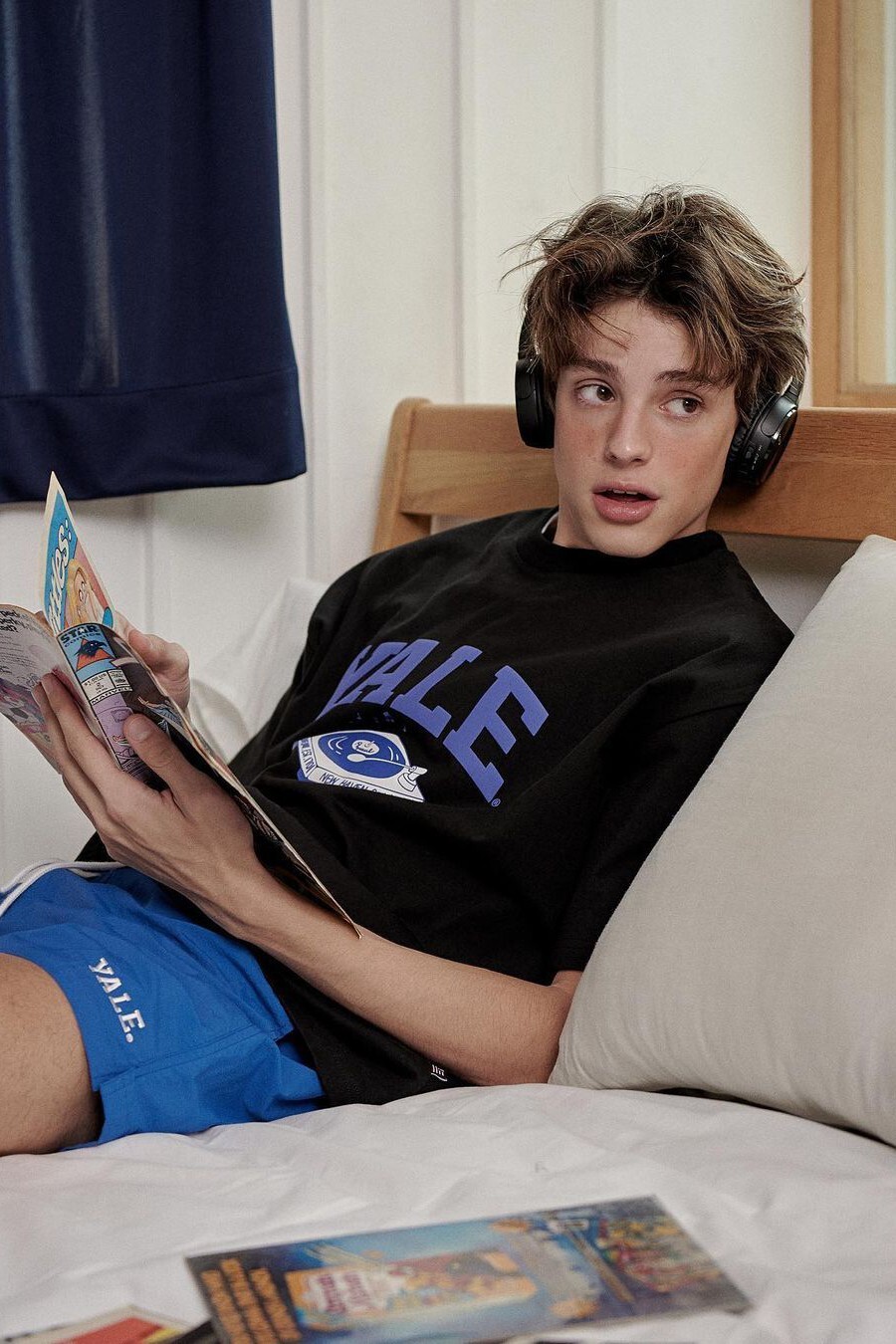 [L268] Male Model Showing Off Posing Beefcake Alpha Hunk Man | eBay