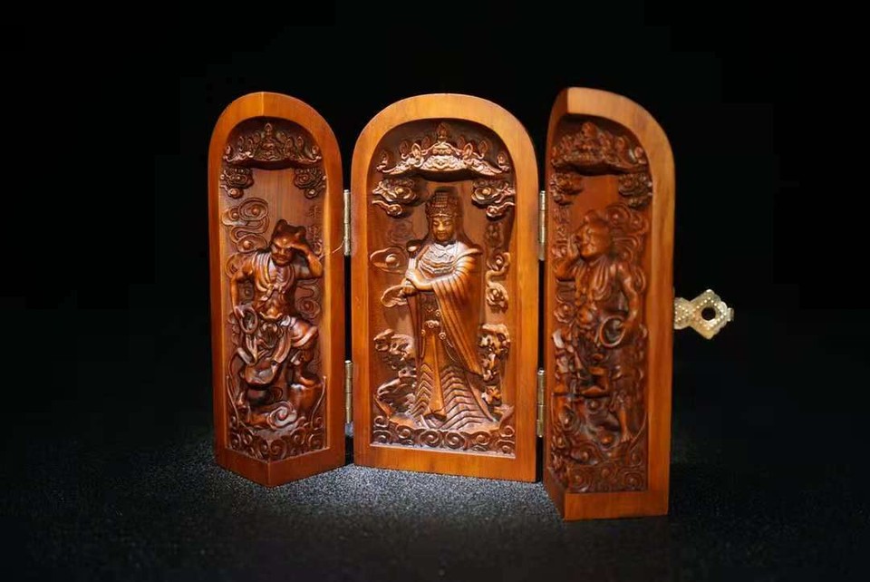 Chinese Natural Boxwood Hand carved Figure Box Statues Crafts | eBay