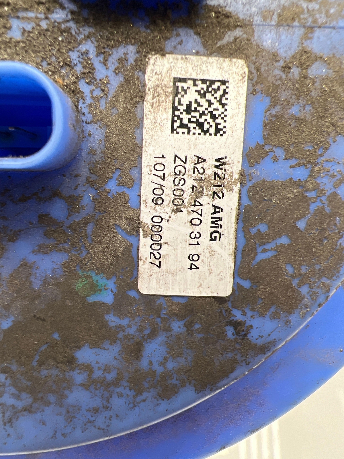 2010 - 16 Mercedes E63 W212 Fuel Pump Assembly RH Passenger Side OEM ...