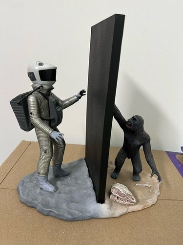 2001 a Space Odyssey Model Kit - Clavius Astronaut and Ape with ...