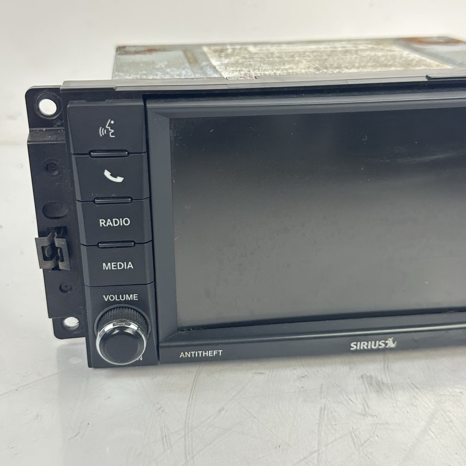 2011 - 2017 JEEP Dodge Challenger Chrysler Navigation 430n Radio Low ...