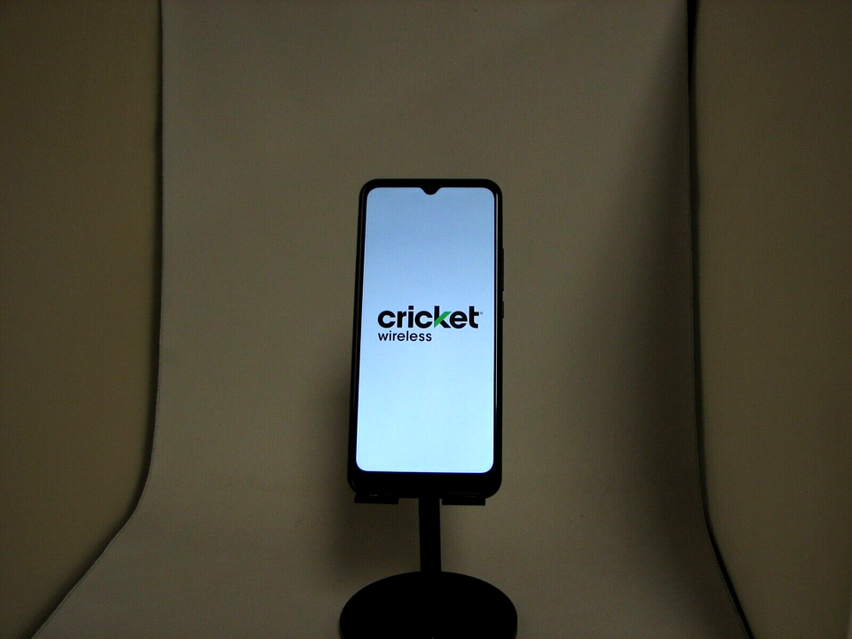 Cricket Icon 3 32gb Blue EC211002 (Cricket Wireless) Android - 9/10! | eBay