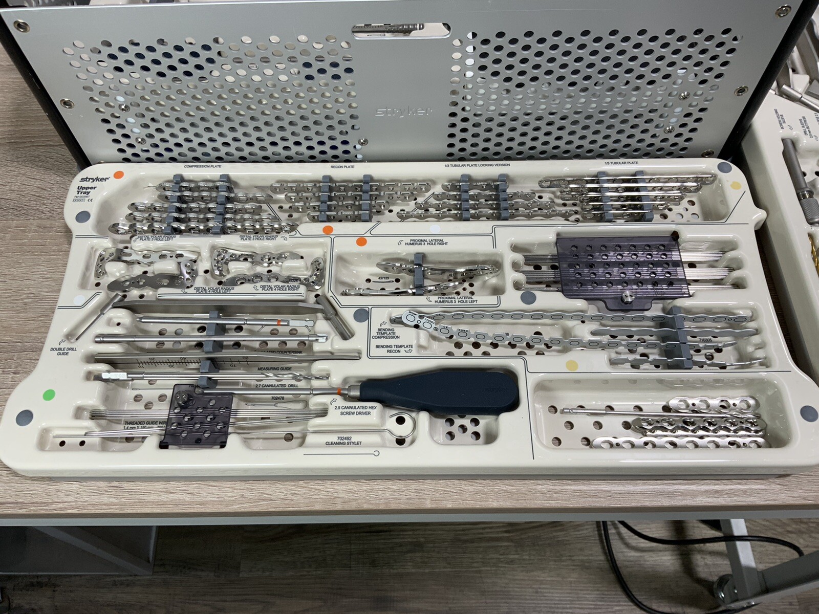 Stryker AxSOS Extremity Plating System | eBay