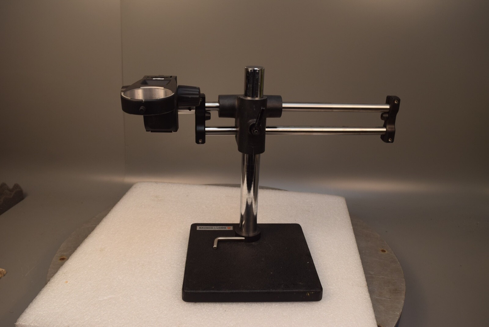 Bausch & Lomb Roller Bearing PRECISION Microscope Dual Boom LINEAR Arm ...