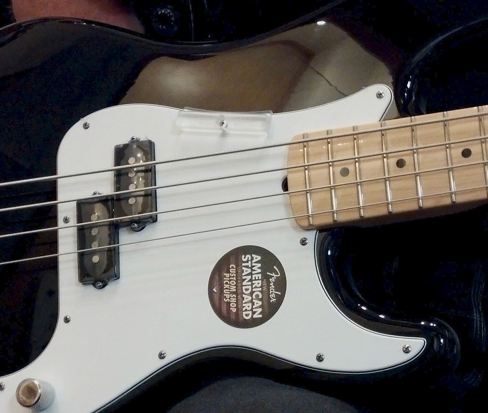 Zero-Mod PB1 Clear Thumb Rest Tug Bar for FENDER PRECISION BASS - No ...