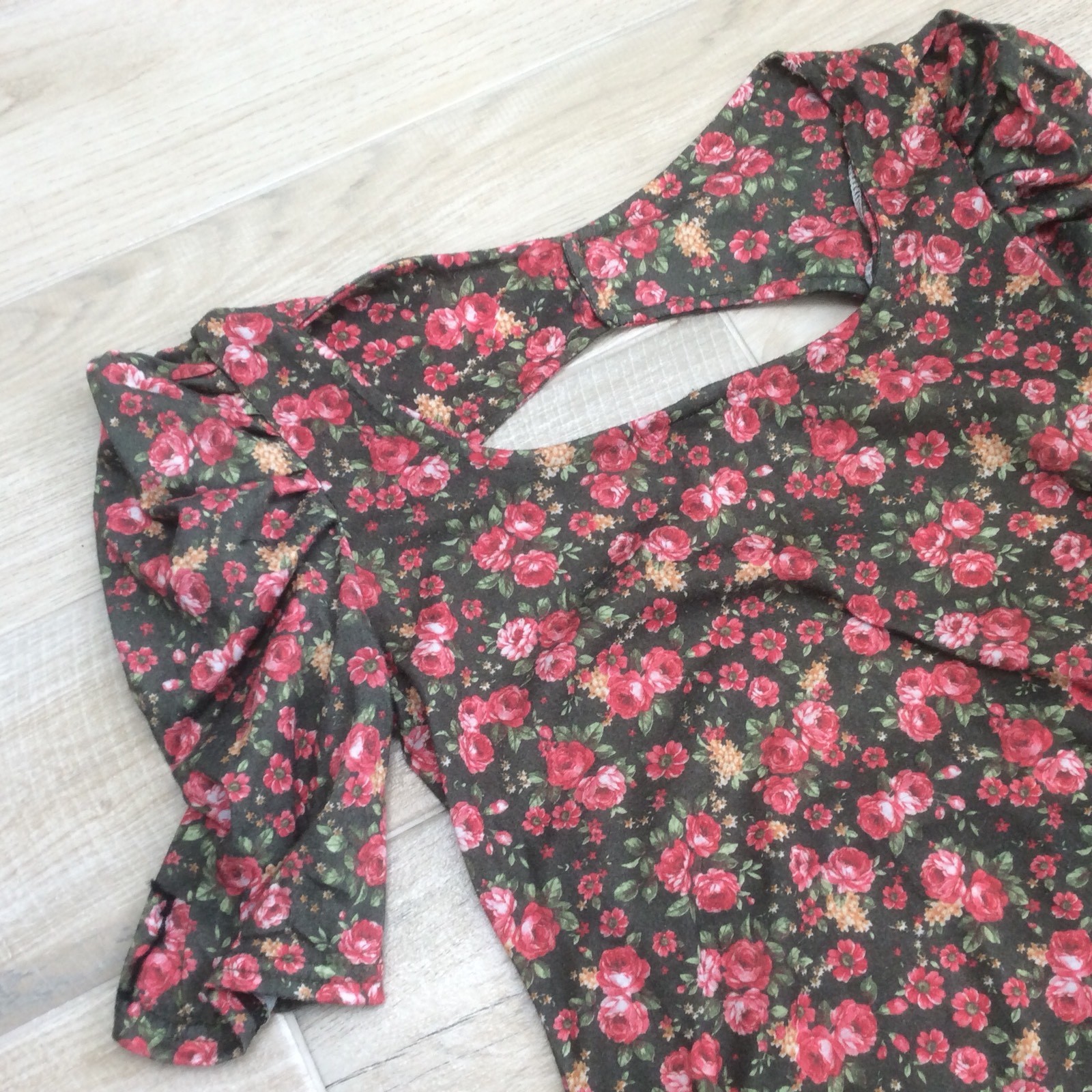 Paisley KEYHOLE OPEN BACK Mini DRESS - Gem