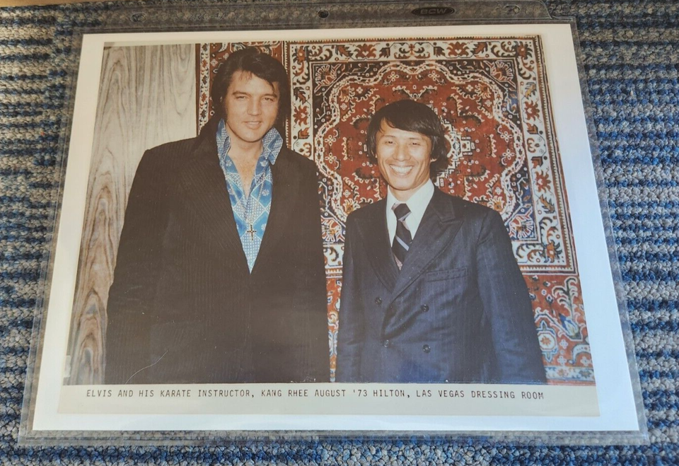 ELVIS PRESLEY KARATE INSTRUCTOR 4 Original KANG RHEE SIGNED 8x10 COLOR ...
