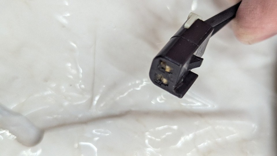 Q21-1064 Peterbilt Ambient Air Temperature Sensor Mirror Hadley ...