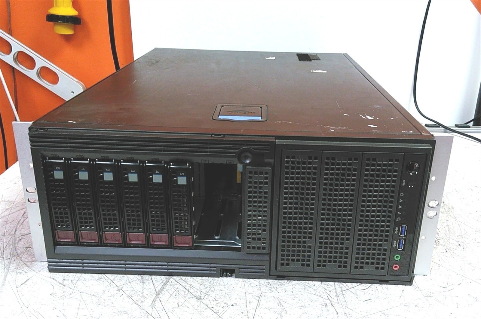 Supermicro CSE-747 4U Rackmount Server Chassis with SAS747TQ Backplane