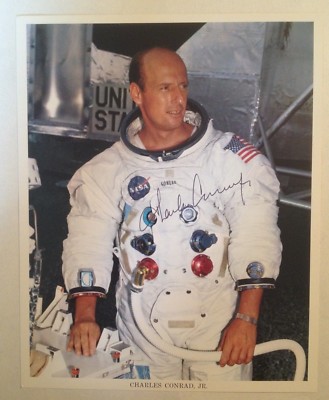 Astronaut Charles Conrad Signed Official NASA Apollo 12 Mission ...