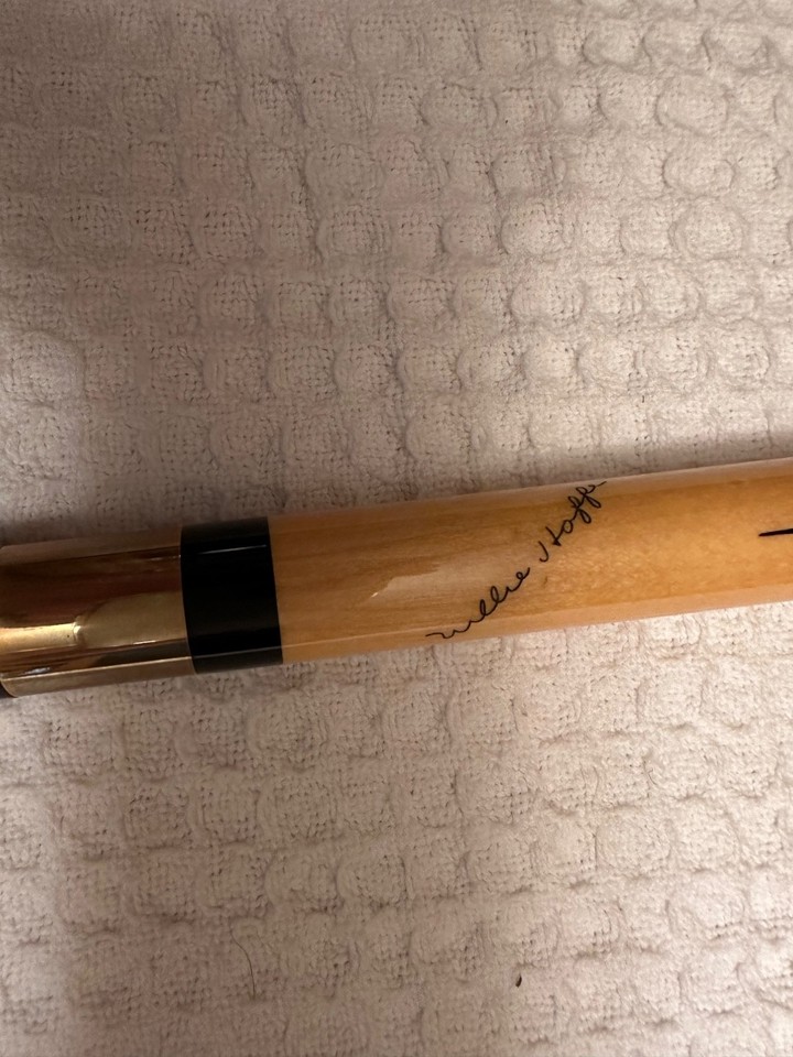Willie Hoppe/Predator pool cue. Excellent condition, 58 inches. | eBay