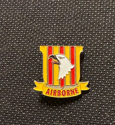 Vintage Military Pin US ARMY 101ST AIRBORNE DIVISION Pin G5+ B2-2 | eBay