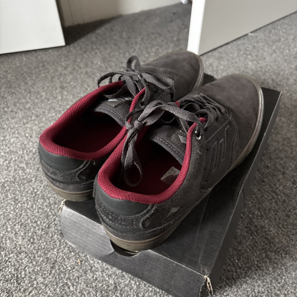 Emerica "The Reynolds Low Vulc'' Men Sz 11 Grey/Red Leather Skate Shoes ...