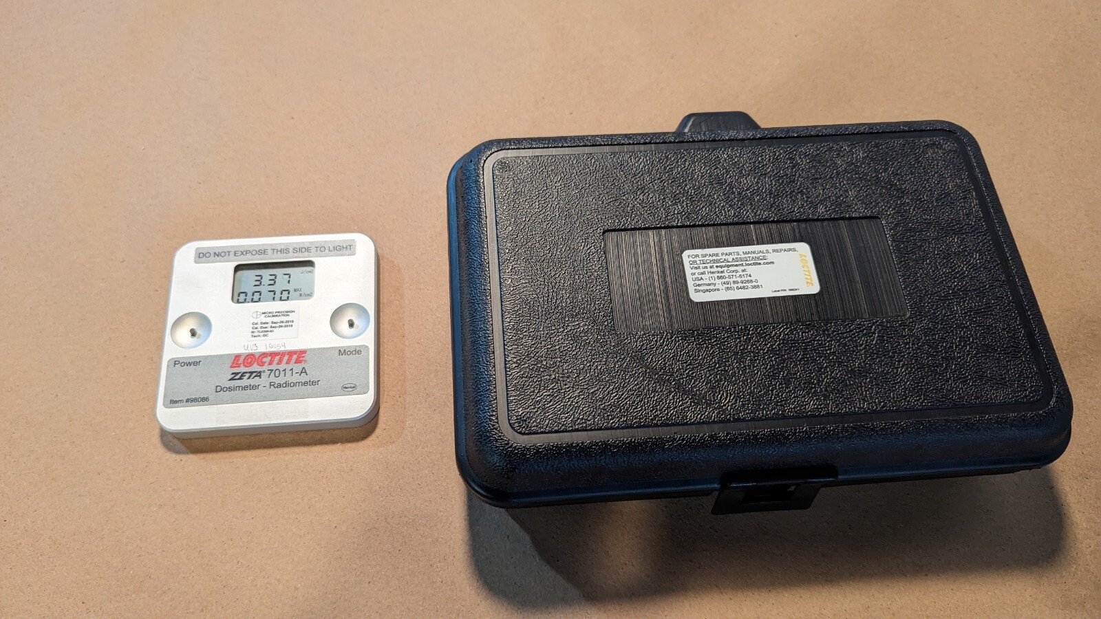 Loctite Zeta 7011-A Radiometer / Dosimeter UVA | eBay