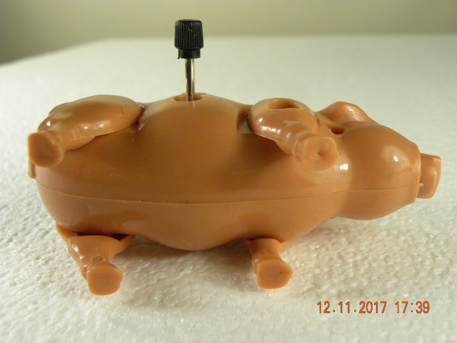 VINTAGE PLASTIC WIND-UP BEAR AND PIG | eBay