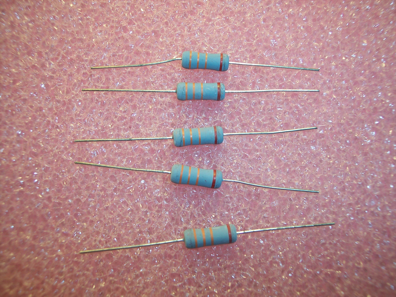 QTY (50) 33K Ohm 2W 2% FLAME PROOF METAL OXIDE RESISTORS 2W333 NTE | eBay
