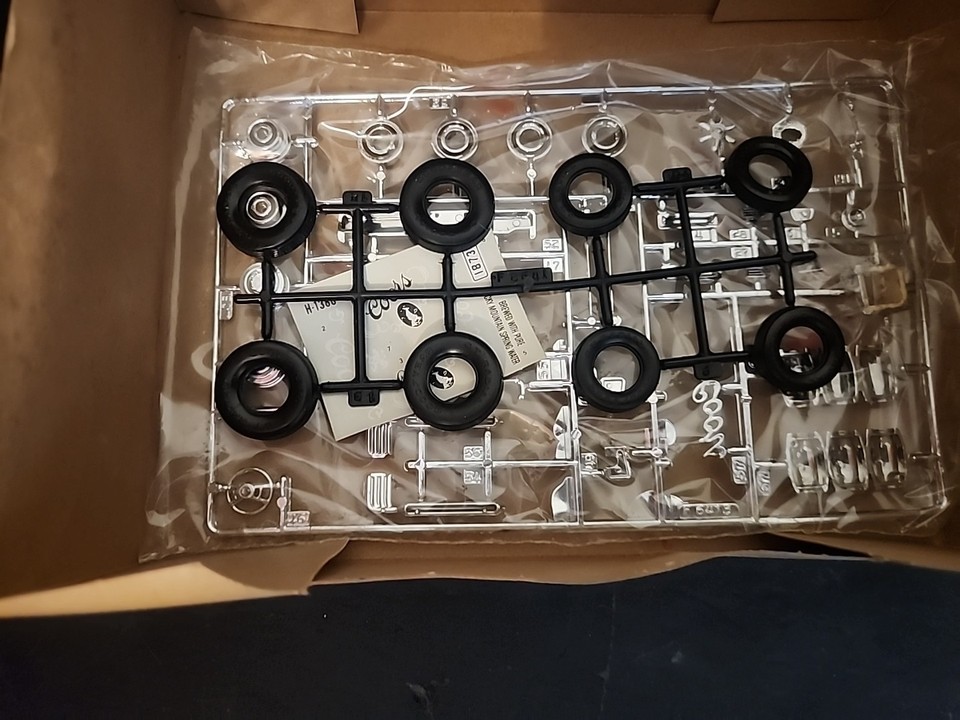 Vintage 1978 Revell Coors Ford Courier Stepside Pickup Model Kit 1/25 ...