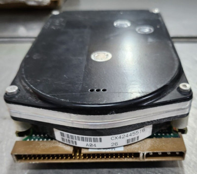 DEC RZ26-E Rev: P05 / Digital Corp. 1.05GB 50-Pin SCSI Hard Disk Drive ...