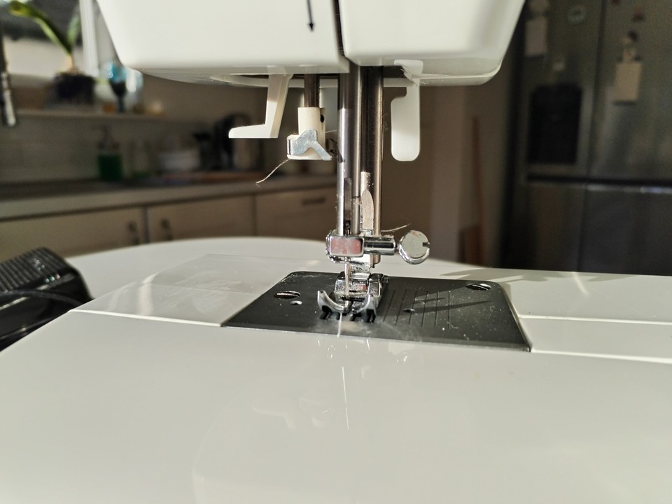 SINGER Tradition 2263 - Sewing Machine with Pedal | eBay UK
