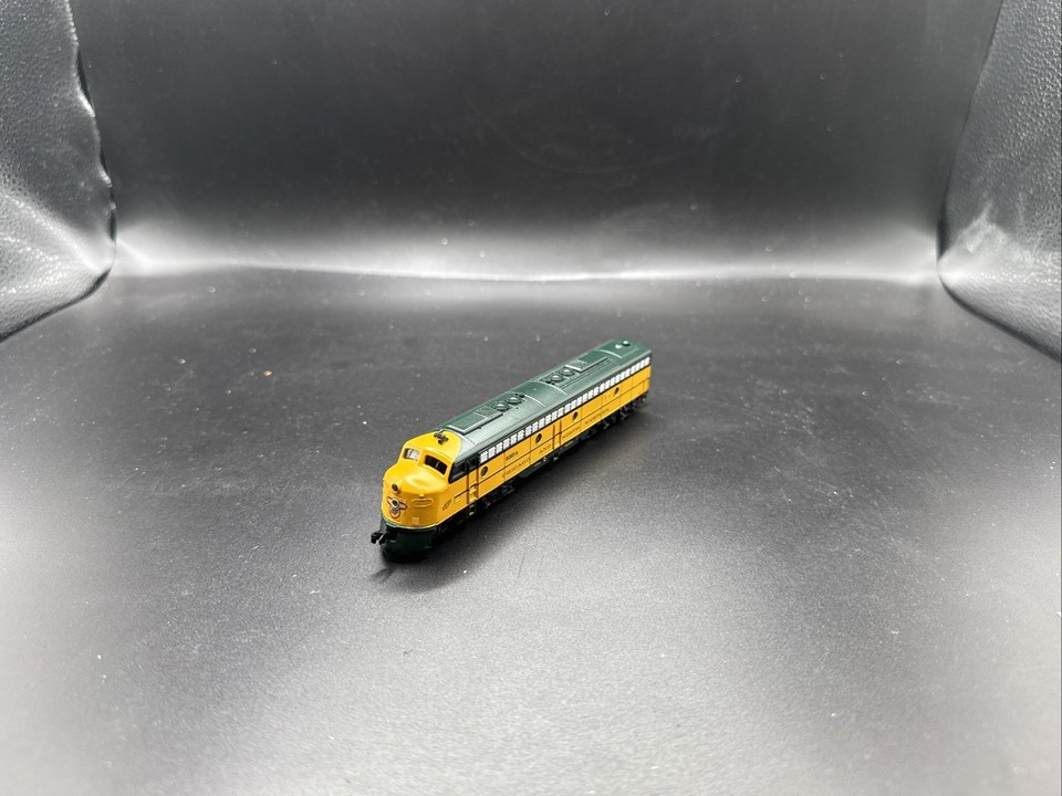 N scale Life Like E7A Chicago & North Western C&NW #5009A 7005 READ | eBay