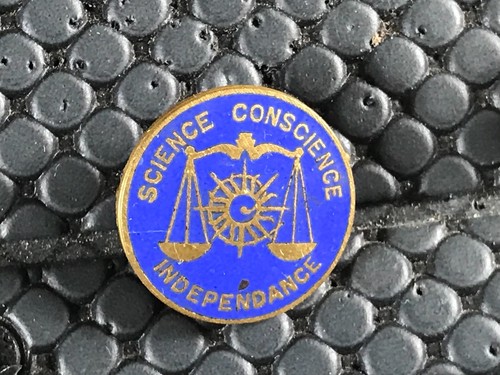 pins pin BROCHE FALUCHE FALUCHARD SCIENCE CONSCIENCE INDEPENDANCE | eBay