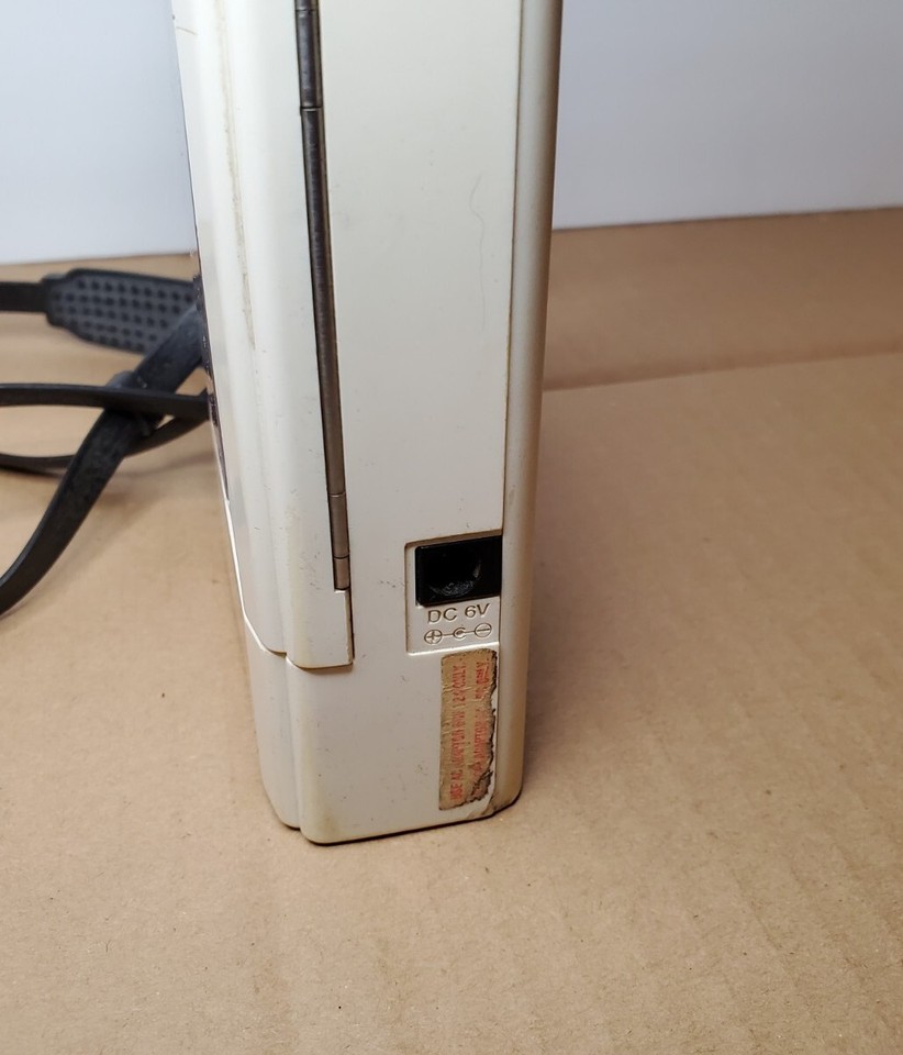 Vintage Sanyo M4430 Stereo Cassette Player w/ Case - FOR PARTS OR ...
