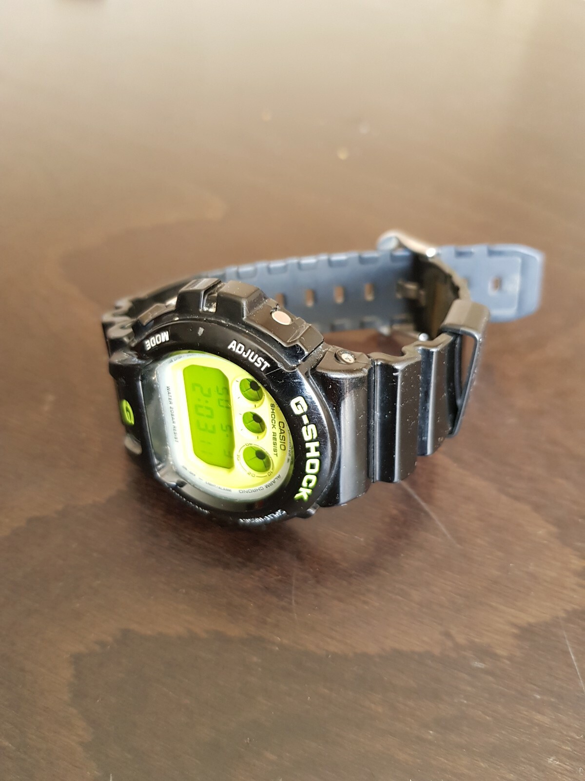 Vintage 90s Casio G Shock Limited Ed. Black/neon lime green watch 1289 ...
