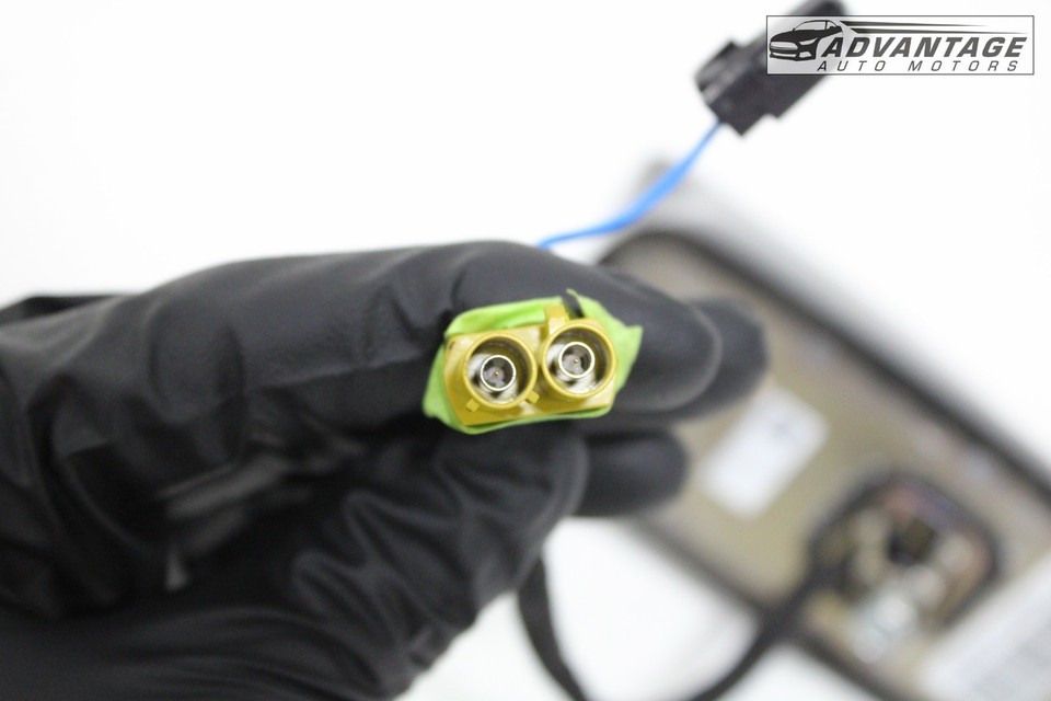 2017-19 LINCOLN MKC ROOF MOUNTED RADIO ANTENNA FIN SHARK MAGNETIC ...