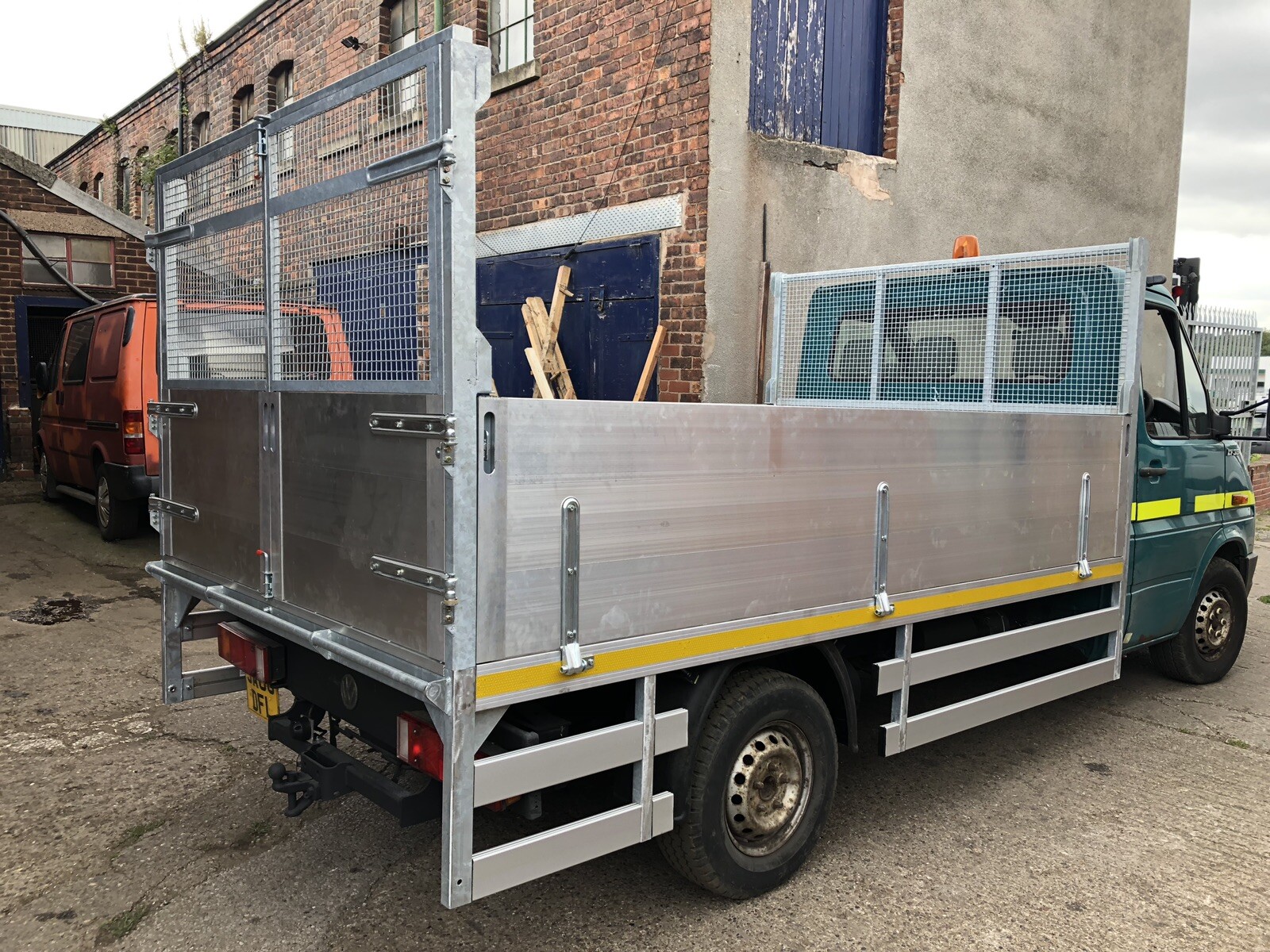 Brand New Aluminium Tipper Bodies Ford Transit Iveco Nissan Sprinter ...