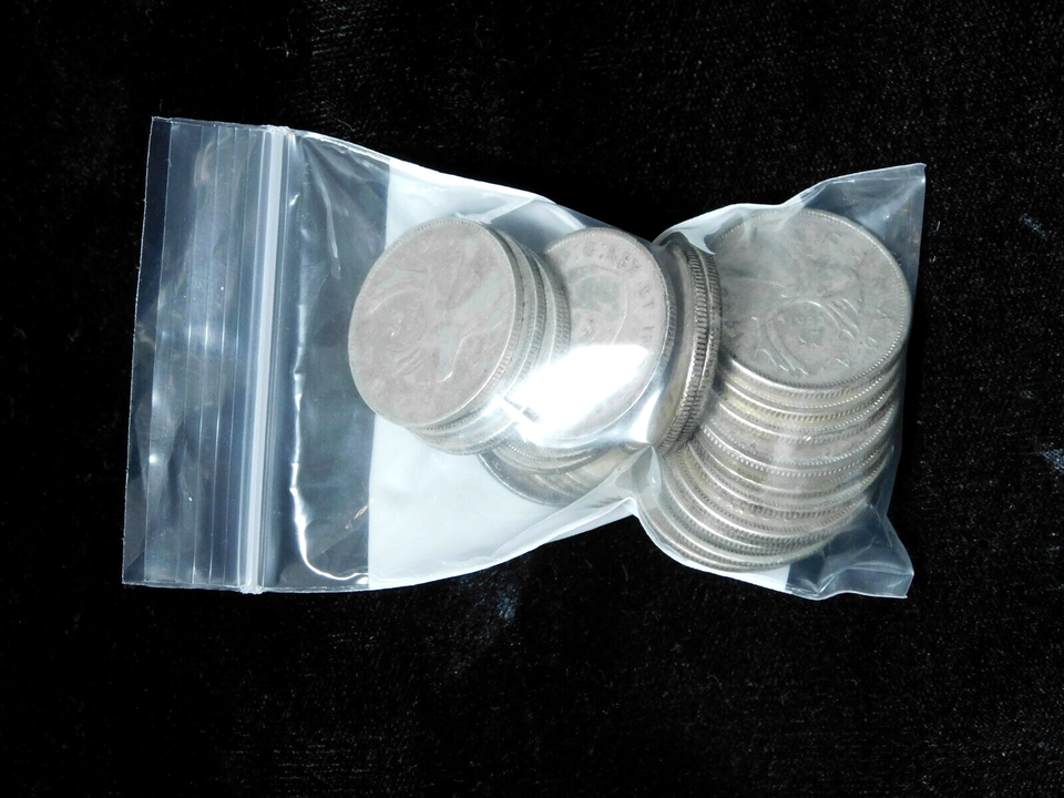 Lot of 26x 1940's - 1960's 25c Canadian Silver Quarters - $6.50 Face ...