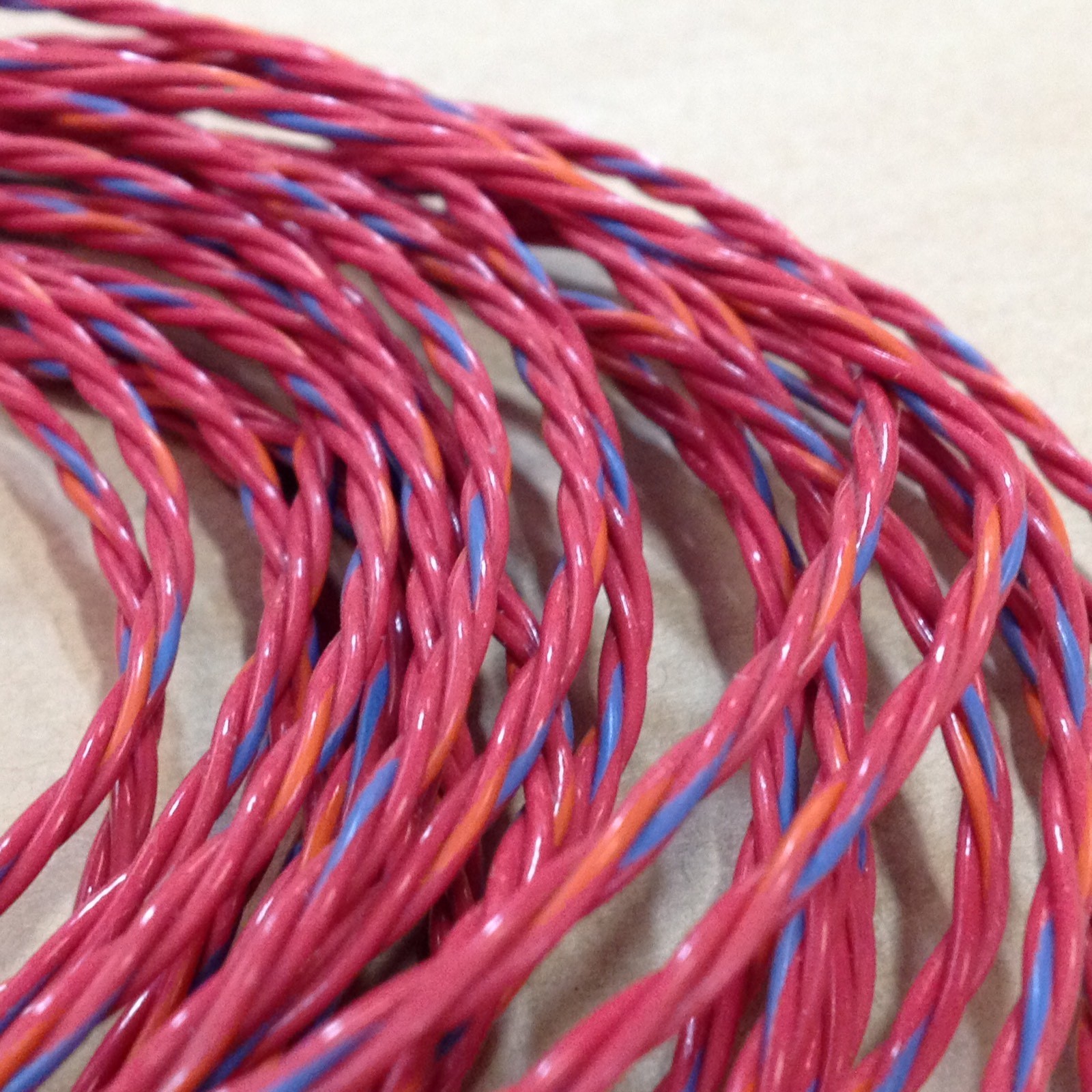 11' STD0098-20-3U 20Awg 19S / 32Awg 3/C Twisted Red Cable w/ Blue ...