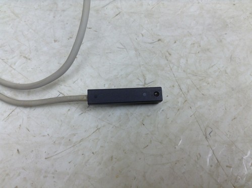 SMC D-Z73 Magnetic Reed Switch Sensor DZ73 (TSC) | eBay